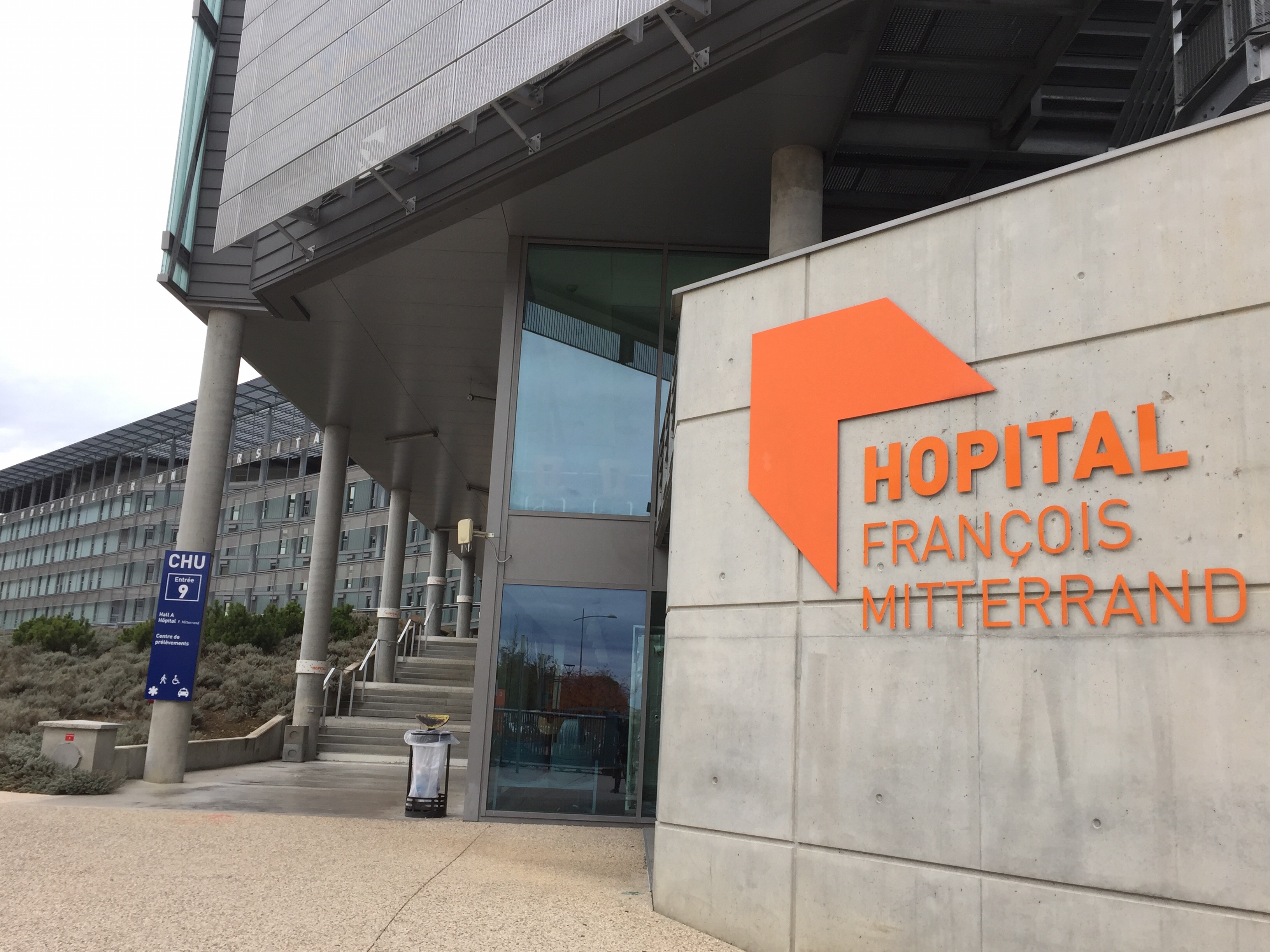 Le CHU de Dijon engagé pour la lutte contre le SIDA